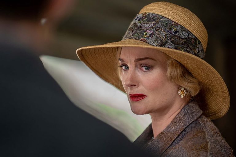 Stylish Television: Agatha And The Curse Of Ishtar - fashionmommy's Blog